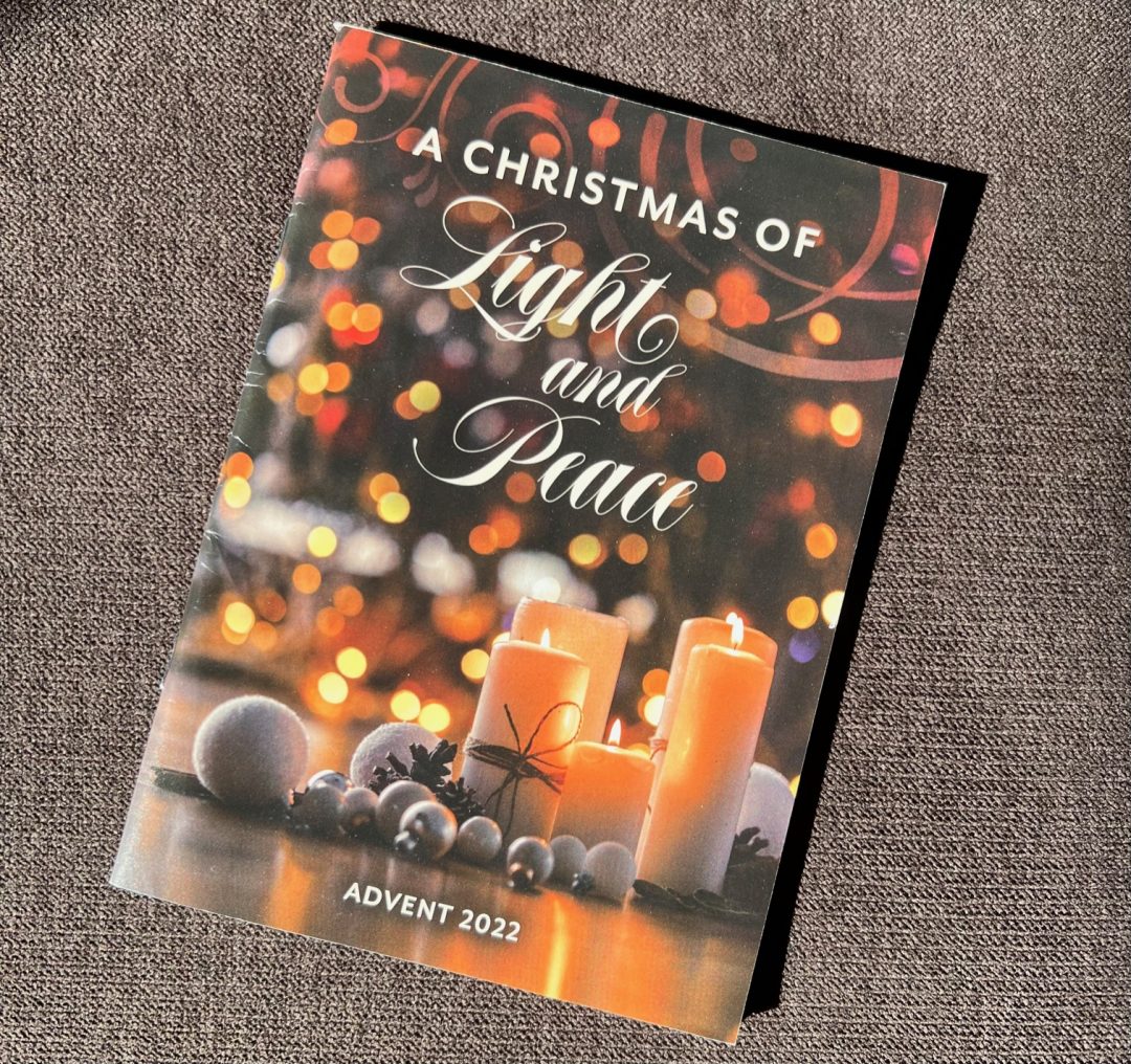 FREE Booklet – A Christmas of Light and Peace | Freebie Depot